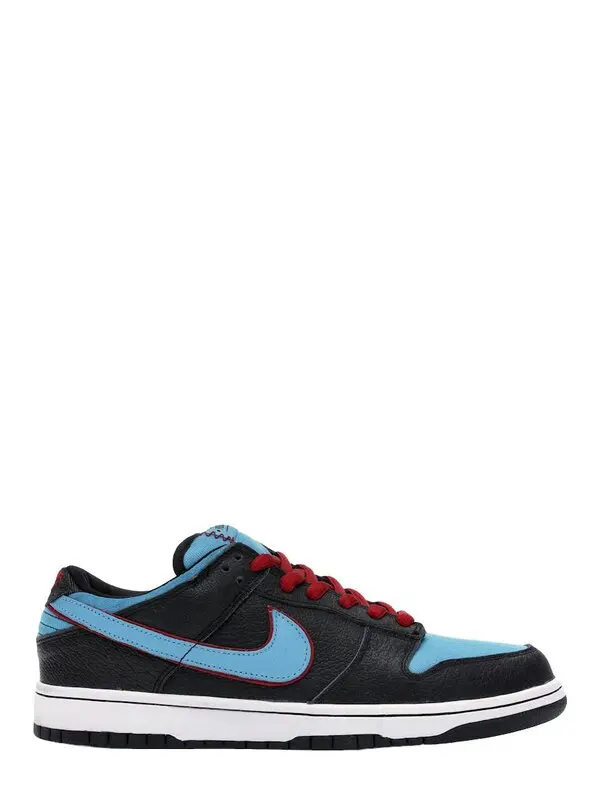 Nike Sb Dunk Low Sneakers - Black/baltic Blue