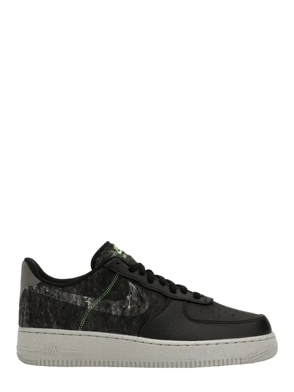Nike Air Force 1 Low '07 Lv8 Sneakers - Black/electric Green/light Bone