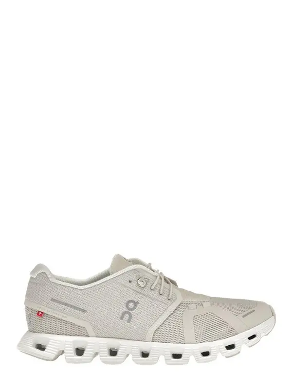 On Running Cloud 5 - Pearl/white