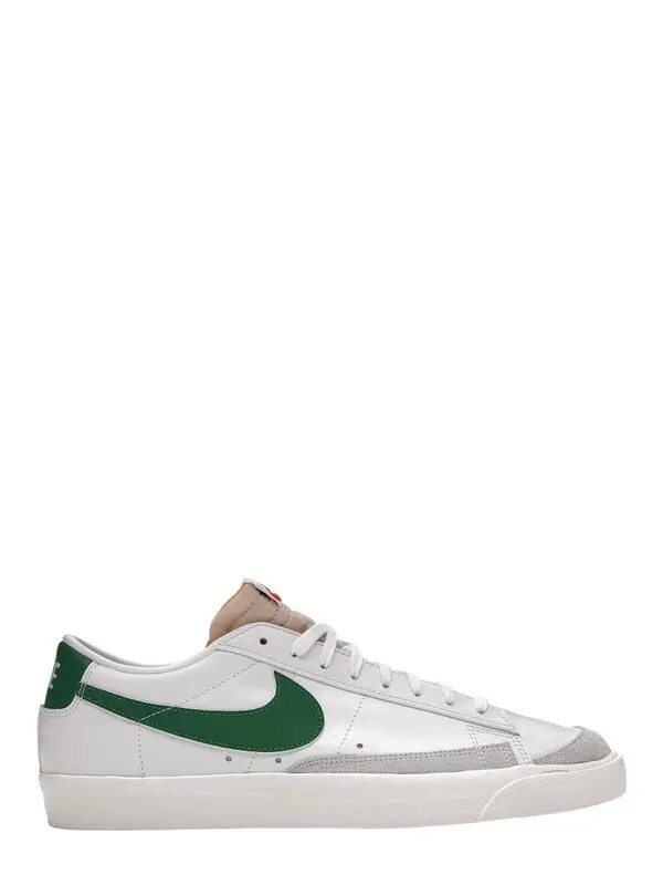 Nike Blazer Low 77 Sneakers - White/sail/black