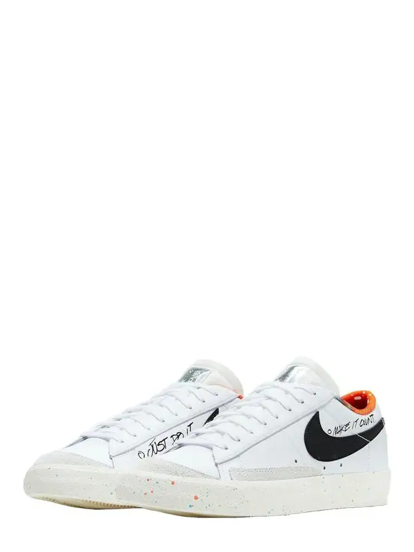 Nike Blazer Low 77 - White
