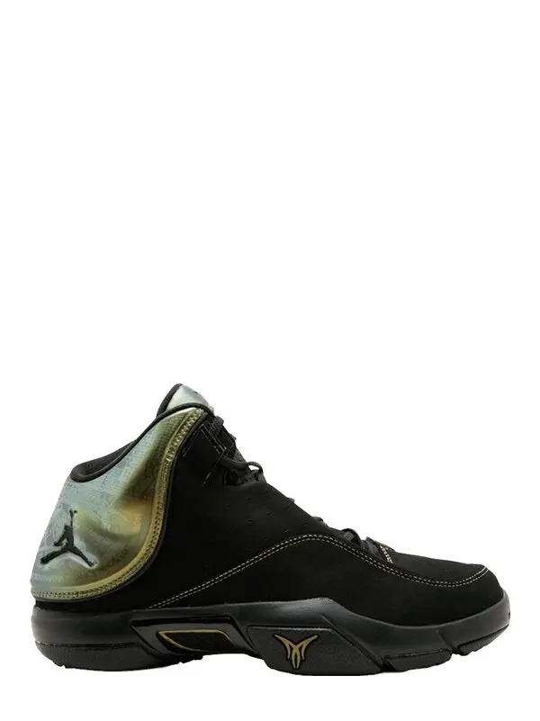 JORDAN Melo M4 Metallic Sneakers - Black/metallic Gold
