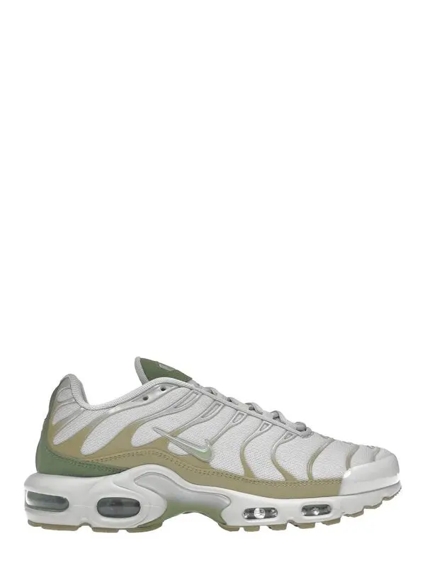 Nike Air Max Plus Sneakers - Light Bone/honeydew/alligator