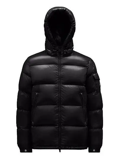Moncler Ecrins Short Down Jacket - Black