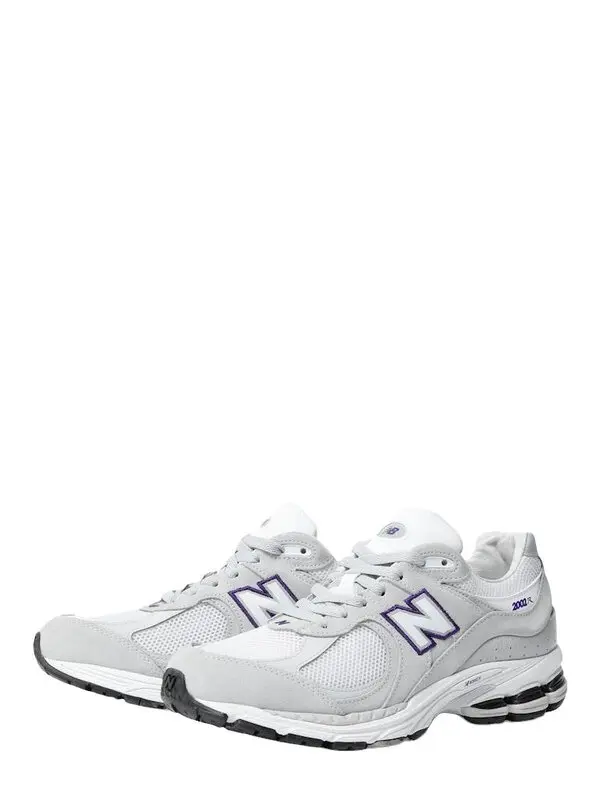 NEW BALANCE 2002r Beauty & Youth Sneakers - White/light Grey/purple