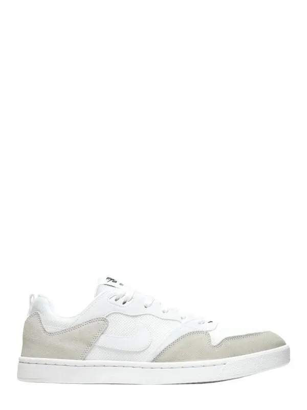 Nike Alleyoop Sb Sneakers - White/sail