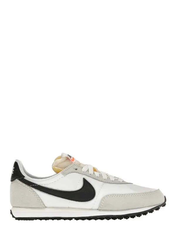 Nike Waffle Trainer 2 Sneakers - White/black/sail