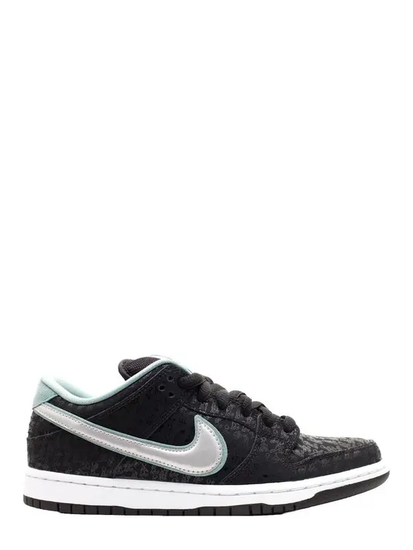 Nike Dunk Low Sb Spot X Lance Mountain - Black/metallic Platinum