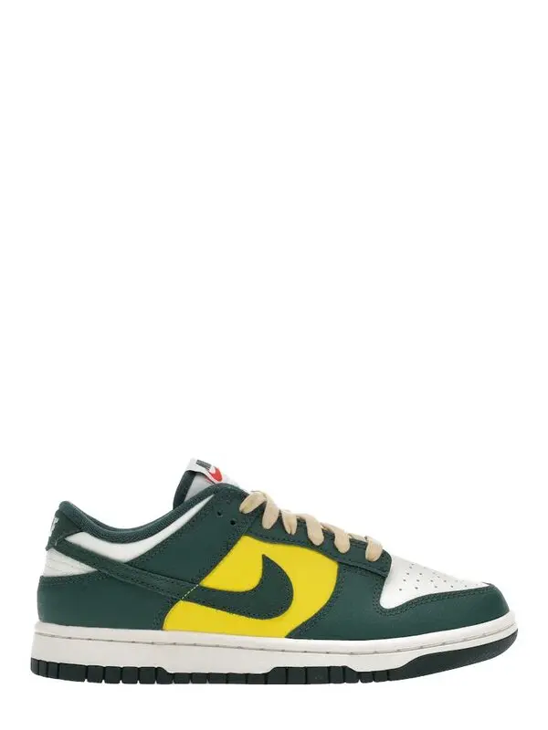 Nike Dunk Low Se Noble Green Sneakers - Sail/opti Yellow/picante Red