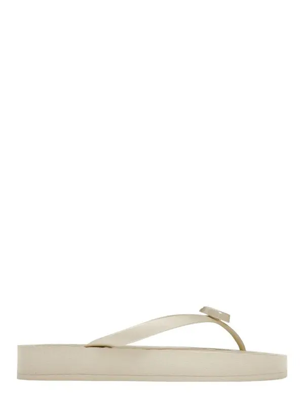 Gucci Chevron Thong Sandal - White