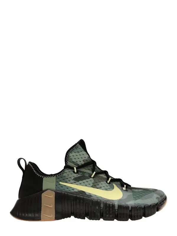 Nike Free Metcon 3 Camo Sneakers - Black/spiral Sage/gum Medium Brown