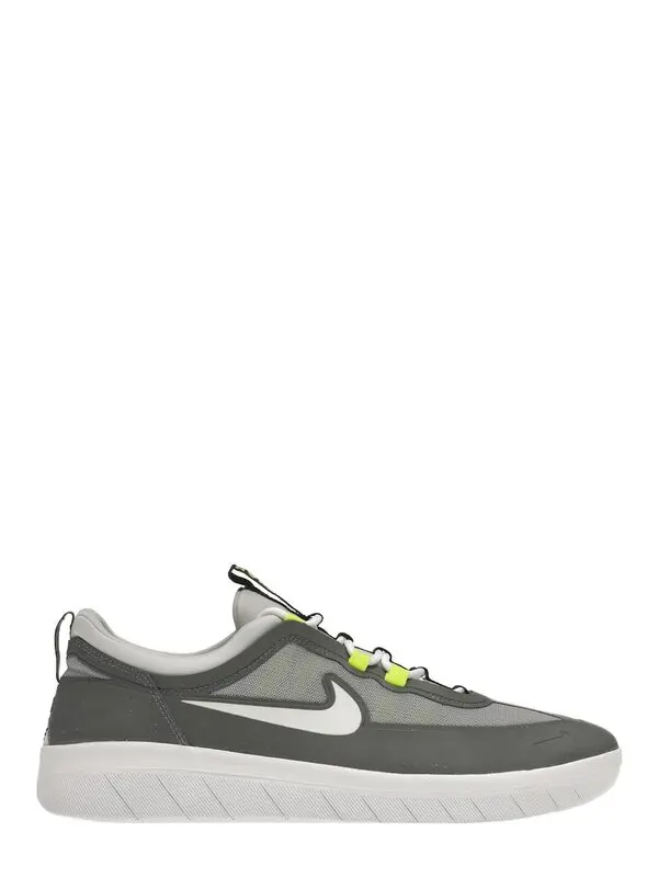 Nike Nyjah Free 2 Sneakers - Smoke Grey/light Solar Flare Heather/photon Dust