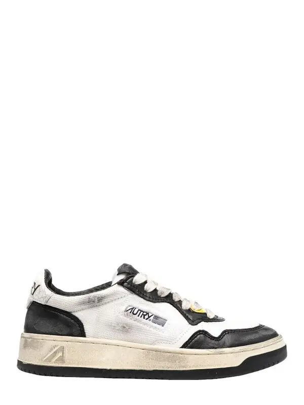 AUTRY Medalist Sneakers - White Suede/silver