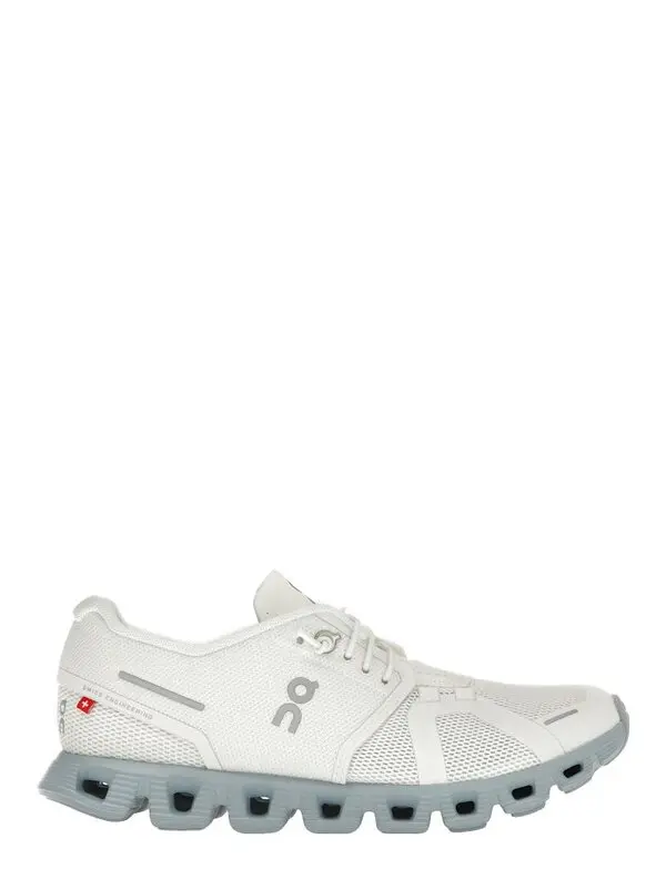 On Cloud 5 Sneakers - White/chambray