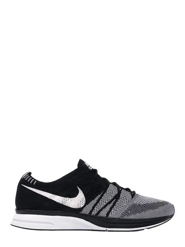 Nike Flyknit Trainer - Black/white