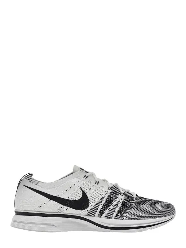 Nike Flyknit Trainer Sneakers - White/black
