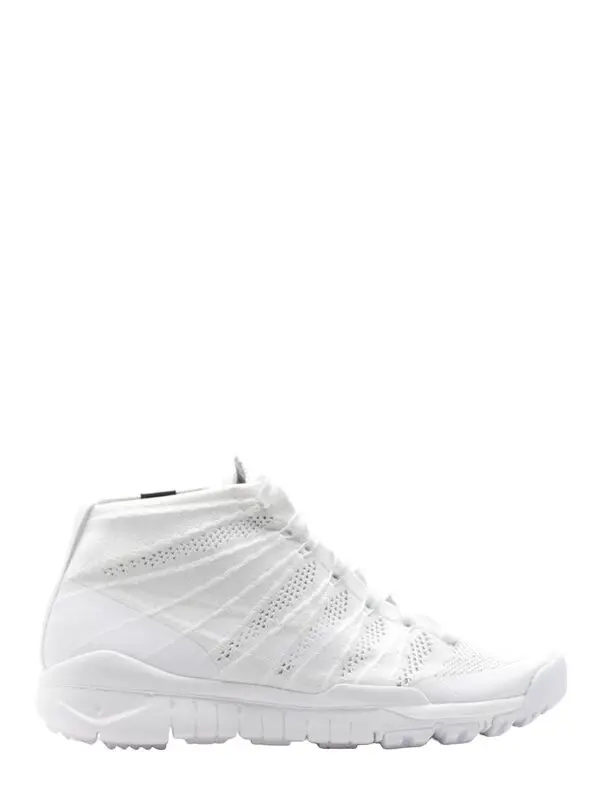 Nike Free Flyknit Chukka Sneakers - White