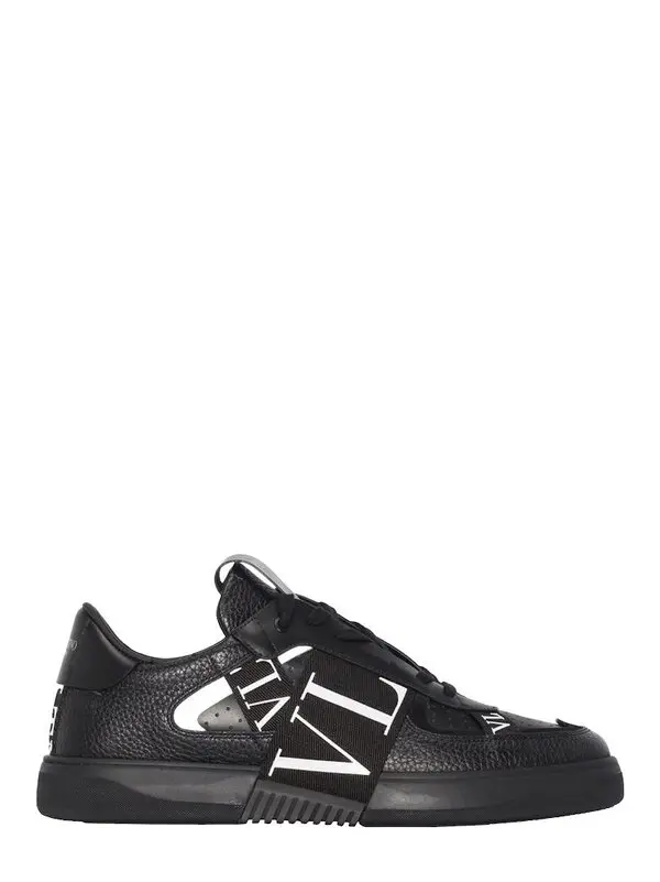 Valentino Garavani Vl7n Low-top Sneakers - Black/white