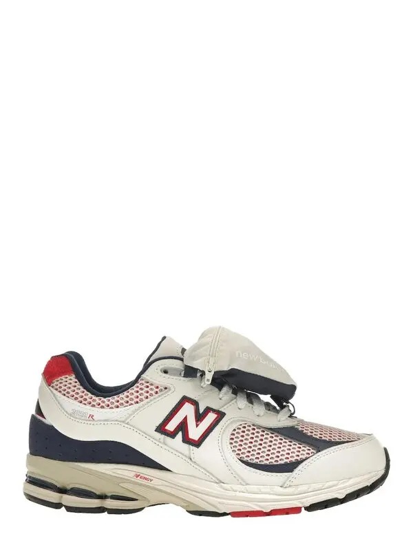 NEW BALANCE 2002r Sneakers With Pouch - Sea Salt/team Red/nb Navy Blue
