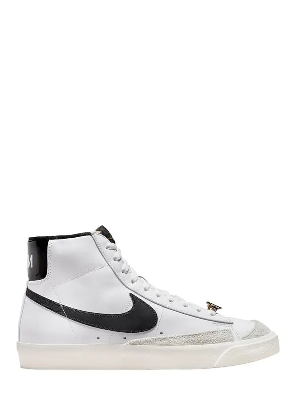 Nike Blazer Mid World Championsin Sneakers - White/black