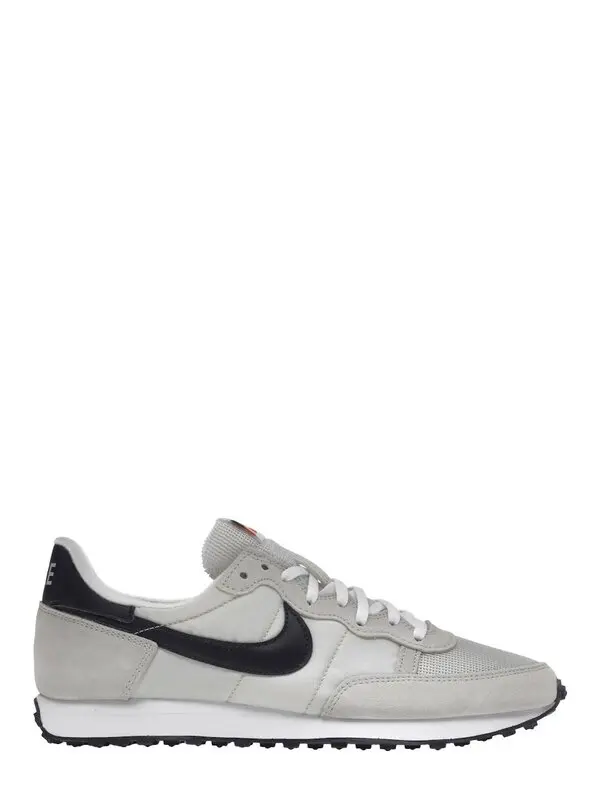 Nike Challenger Og Sneakers - Light Bone/white/black