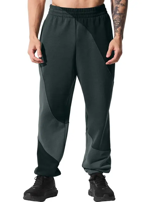 Alo Yoga Make Waves Sweatpant - Charcoal Green Tonal