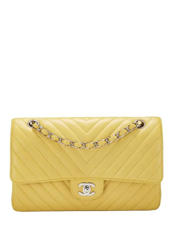 Chanel Chevron Lambskin Classic Double Flap Medium - Yellow