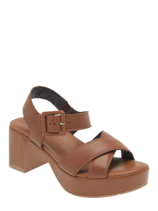 Naot Elite Platform Sandal - Caramel Leather