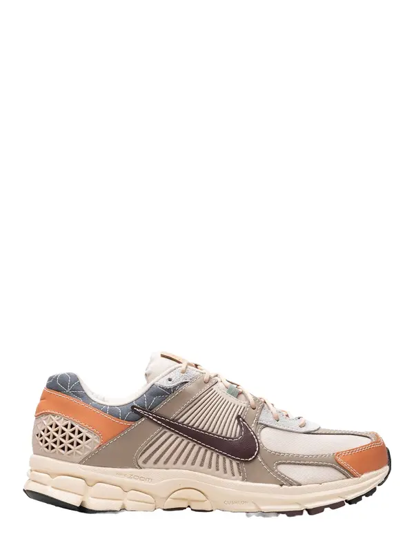 Nike Zoom Vomero 5 Sneakers - Neutrals