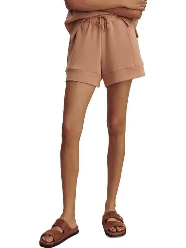 Varley Atrium High-waist Shorts - Camel