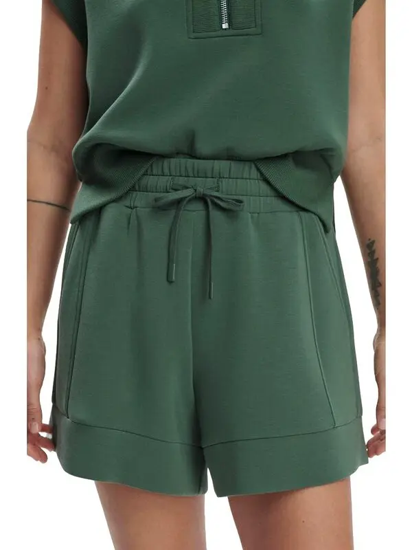 Varley Atrium High-waist Shorts - Cilantro