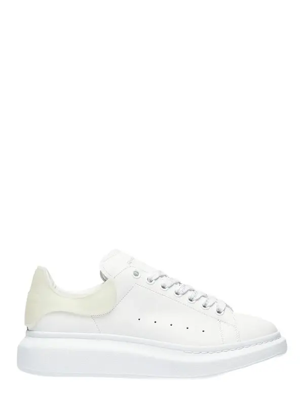 Alexander McQueen Oversized Sneakers - White/pearl