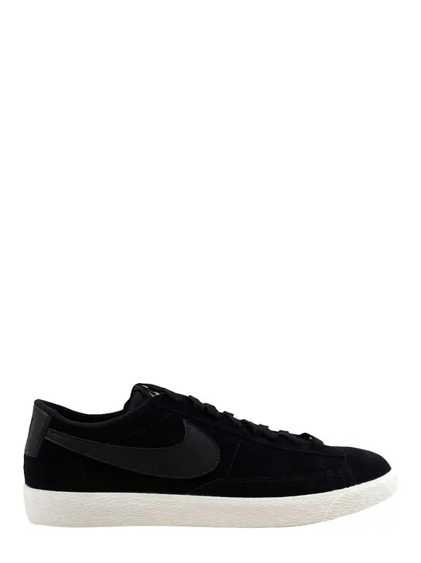 Nike Blazer Low Sneakers - Black/sail