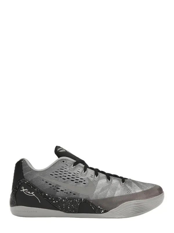 Nike Kobe Em Low Sneakers - Black/metallic Silver