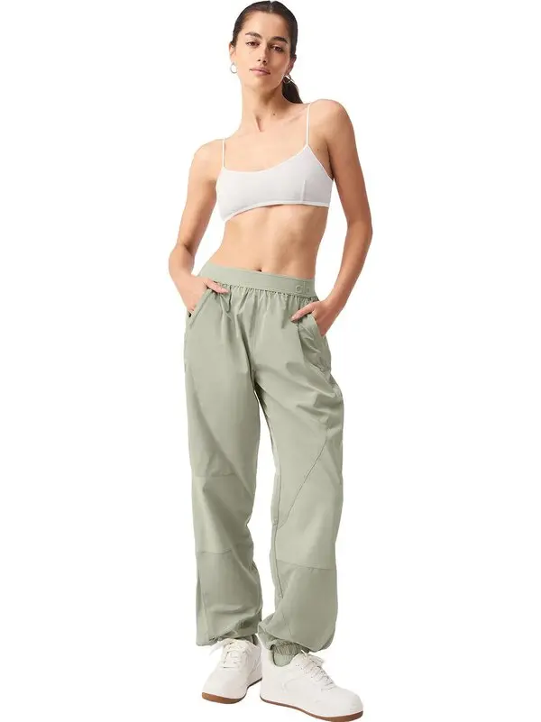 Alo Yoga Mixed Media Reinvention Jogger Pants - Limestone