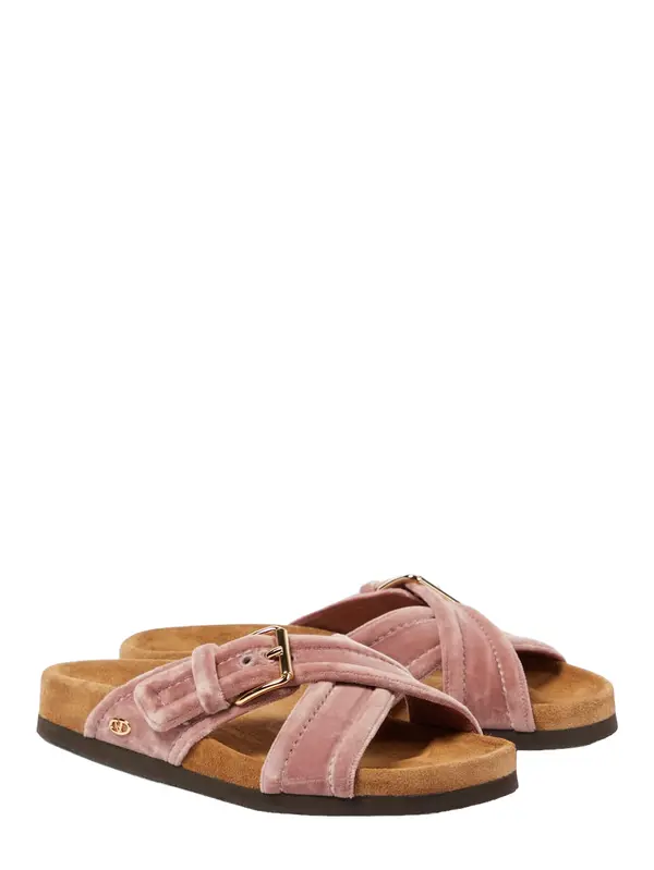 Valentino Garavani Fussfriend Velvet Sandals - Pink