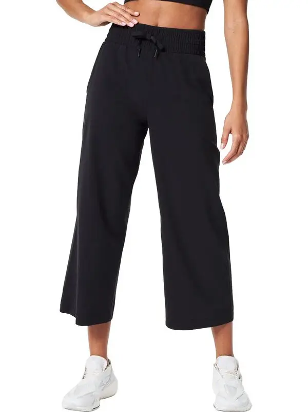 Spanx On The Move Cropped Wide Leg Pants - Very Black