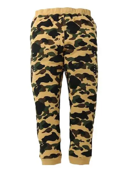 A BATHING APE 1st Camo Sweatpants - Yellow