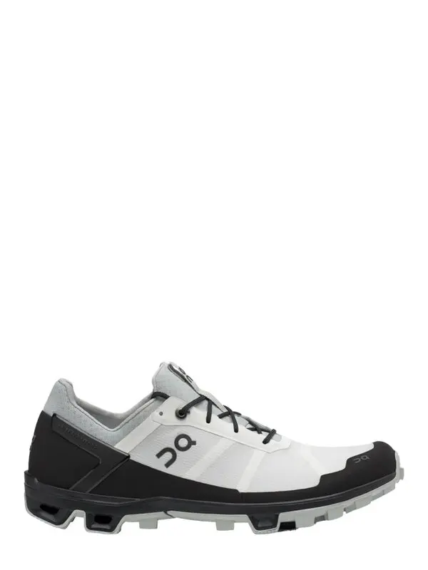 On Cloudventure Peakin Running Sneakers - White/black