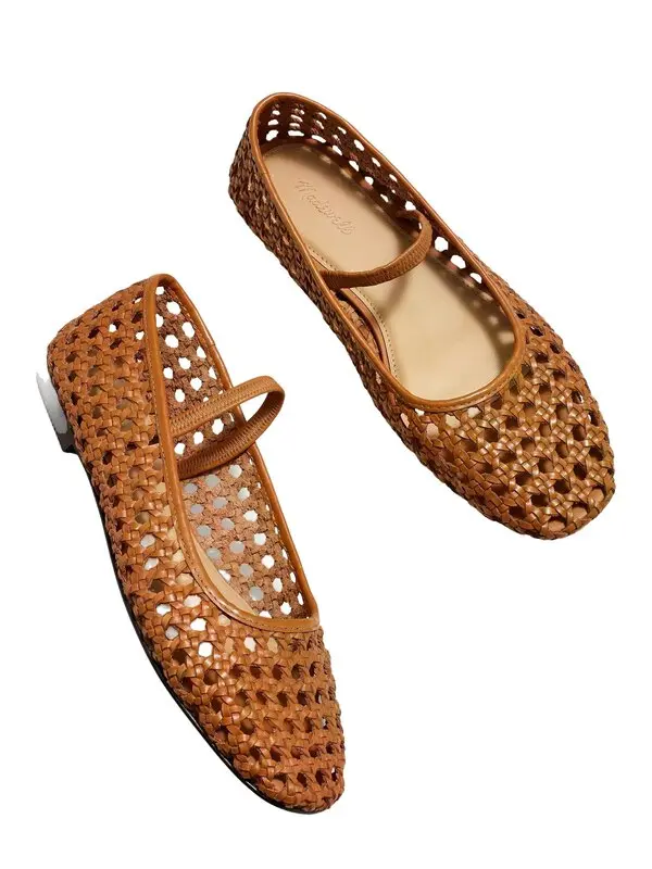 Madewell The Greta Ballet Flat In Open-weave Leather - Desert Camel