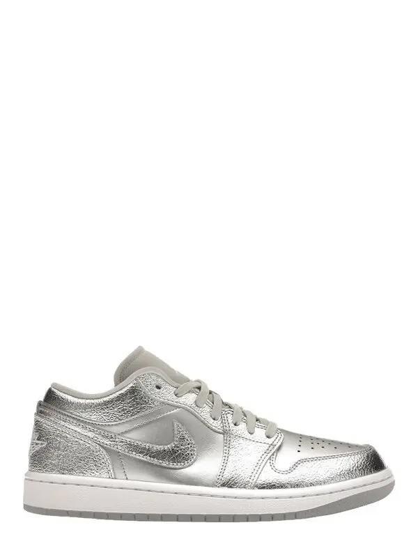 JORDAN 1 Low Se Sneakers - Metallic Silver/photon Dust/wolf Grey