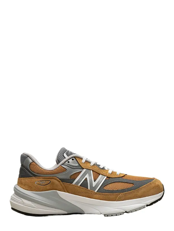 NEW BALANCE 990 Sneakers - Brown