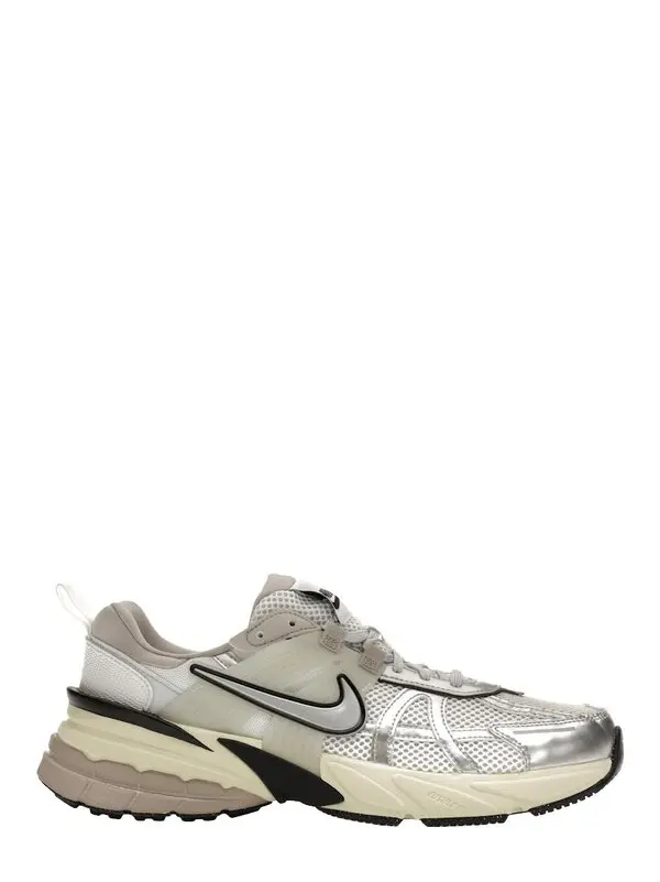 Nike V2k Run Metallic Silver Sneakers - Summit White/pure Platinum/light Iron Ore