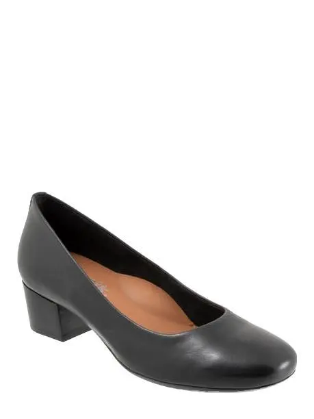 Softwalk Lynn Pumps - Black