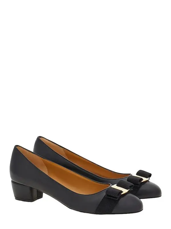 FERRAGAMO Vara Soft Bow Detail Block Heel Pumps - Black