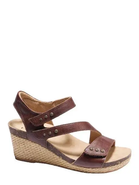 HALSA FOOTWEAR Gisella Wedge Sandal - Dark Brown