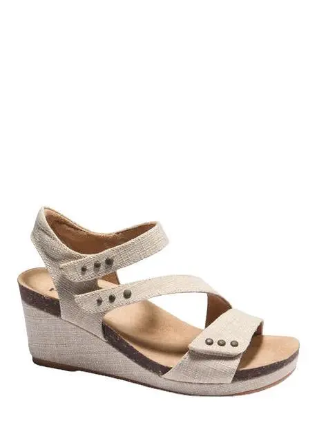 HALSA FOOTWEAR Gisella Wedge Sandal - Natural