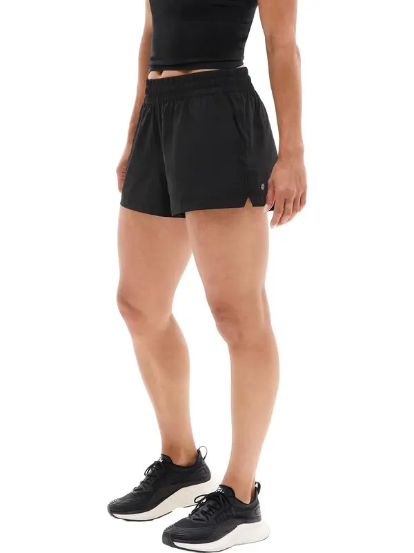 Athleta Weekender Mid Rise 3" Run Short - Black