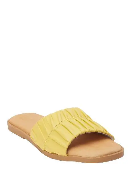 Matisse Viva Slide Sandal - Yellow