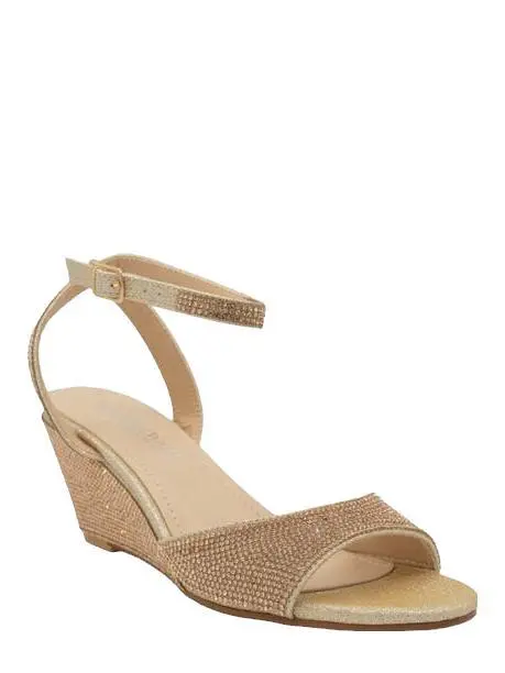 TOUCH UPS Moxie Ankle Strap Wedge Sandal - Champagne